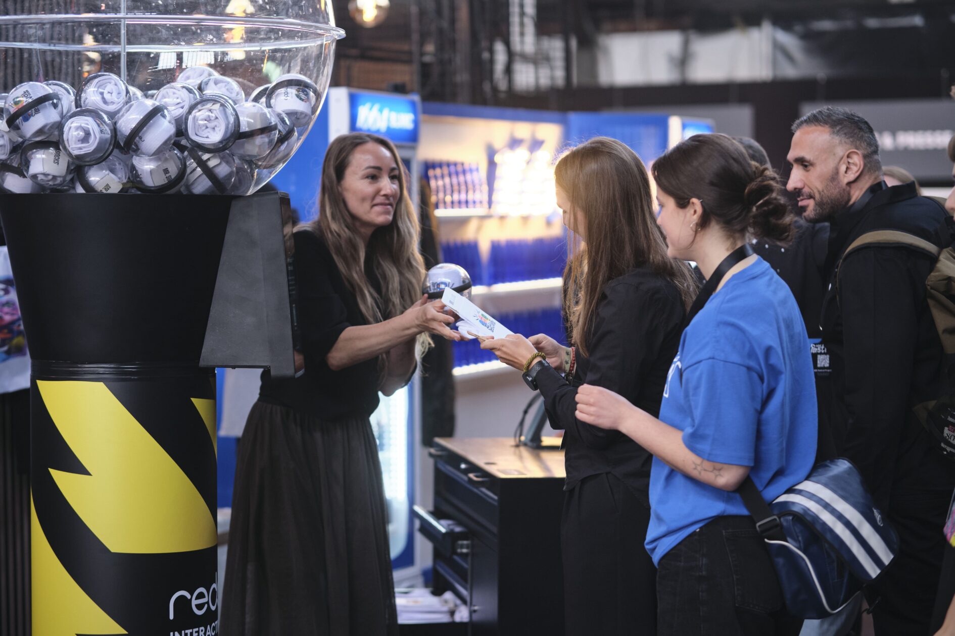 Die Gewinner*innen des ADC Wettbewerbs und ADC Talent Awards 2025 | Art ...